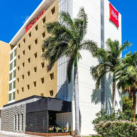 IBIS STYLES MERIDA GALERIAS , México